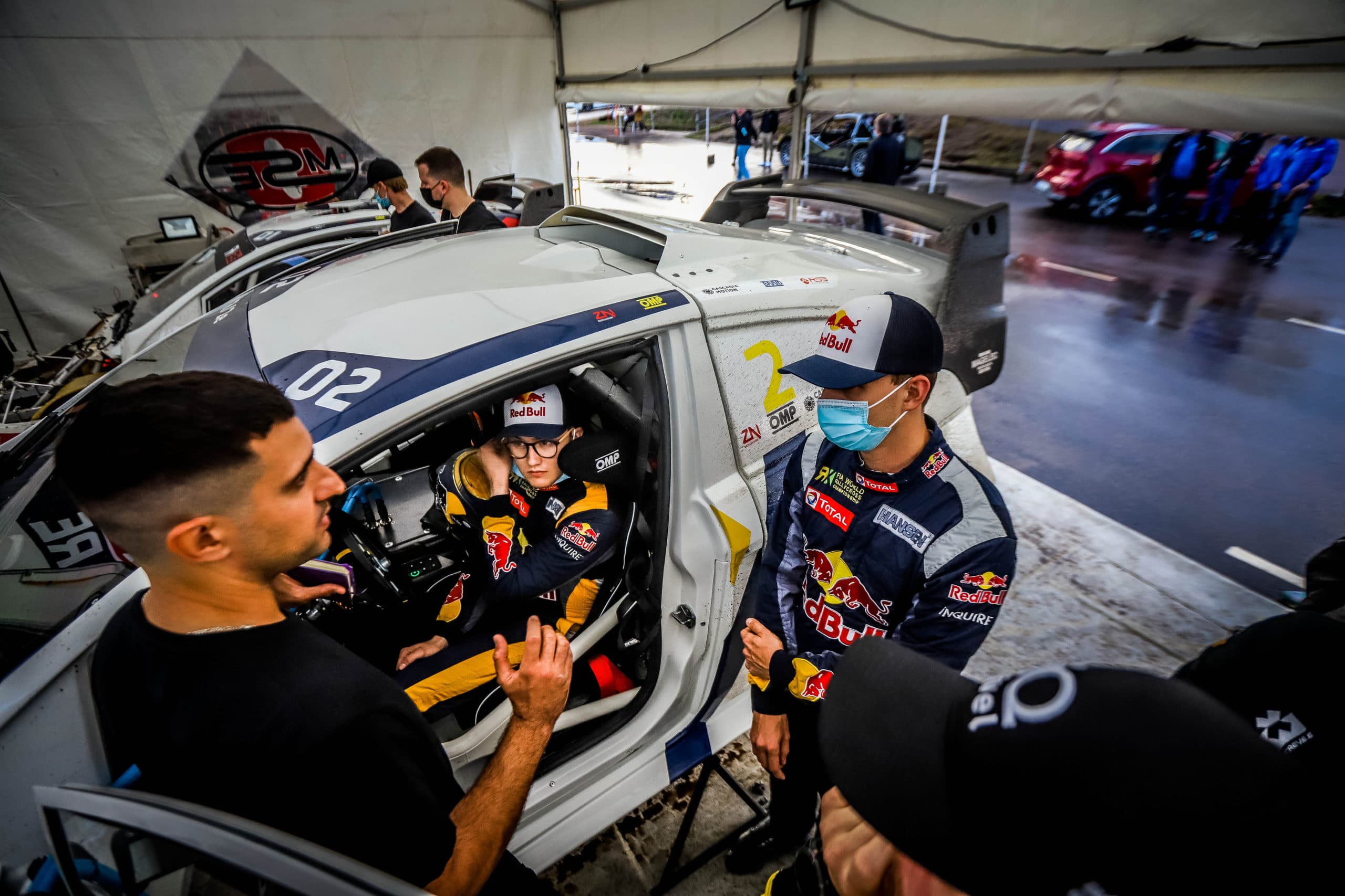 Εντυπωσιασμένος ο Hansen από το RX2e Car - Recharger